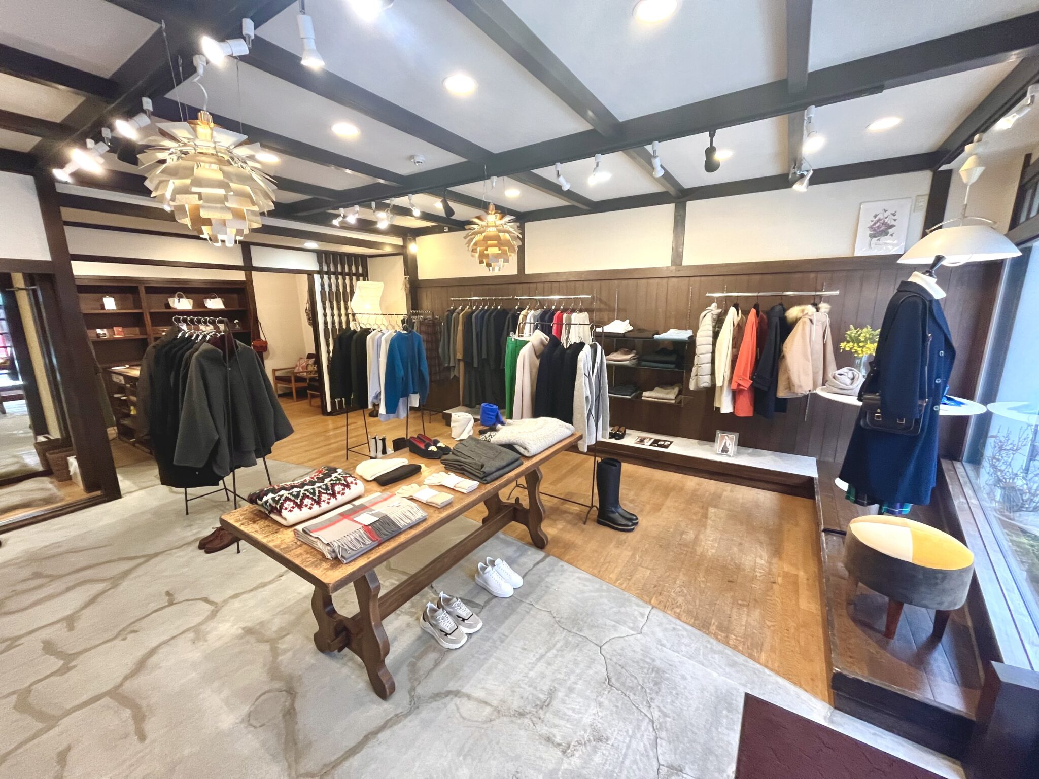 【12月5日(火)】今日の店内の様子です – ONTADE